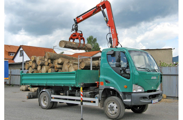 Knuckle boom cranes | F40A active model | Fassi Gru